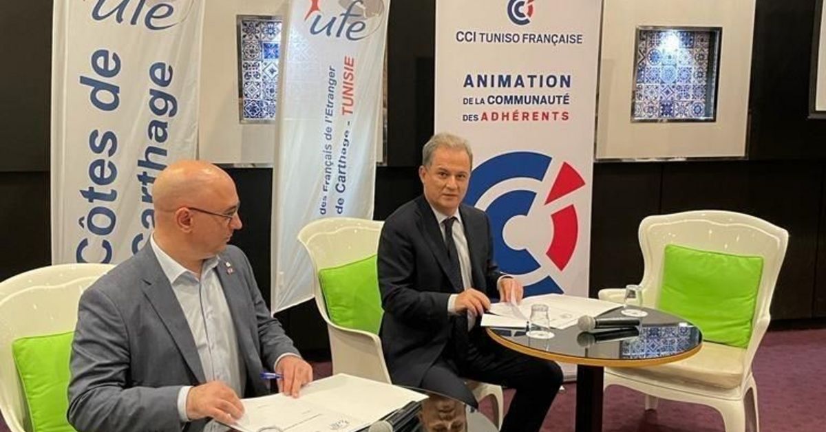 Signature d’une Convention de Partenariat CCITF - UFECC | Chambre de Commerce & d'Industrie ...